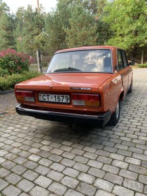 Oranžs VAZ / Lada 2107 1983 Rīga, ar dzinēja tilpumu 1.50 L un nobraukumu 120 tūkst. km par 3500 €, foto 5 vietnē AUTOMOTO.COM.LV
