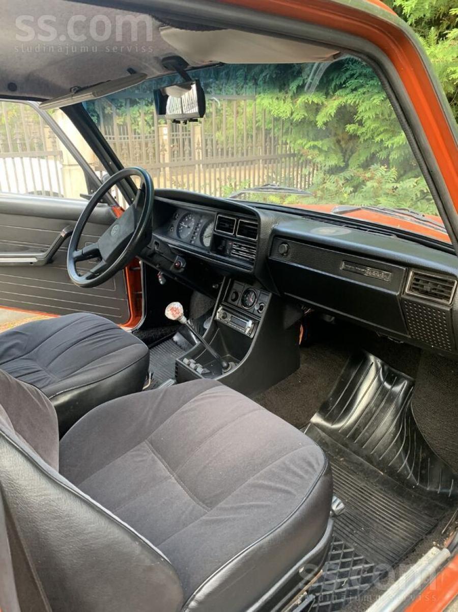 Oranžs VAZ / Lada 2107 1983 Rīga, ar dzinēja tilpumu 1.50 L un nobraukumu 120 tūkst. km par 3500 €, foto 10 vietnē AUTOMOTO.COM.LV