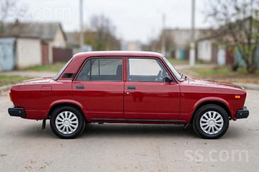 Sarkans VAZ / Lada 2107 1999 Cēsis, ar dzinēja tilpumu 1.60 L un nobraukumu 46 tūkst. km par 3500 €, foto 1 vietnē AUTOMOTO.COM.LV