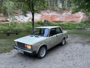 ВАЗ 2107 1985 в Валмиера, объемом двигателя 1.50 л и пробегом 100 тыс. км за 2000 €, фото  на AUTOMOTO.COM.LV