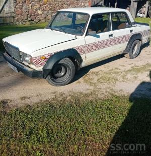 VAZ / Lada 2107 1985 in Kuldiga, with an engine capacity of 1.30 L and mileage of 69 thousand km for 1500 €, photo 3 on AUTOMOTO.COM.LV