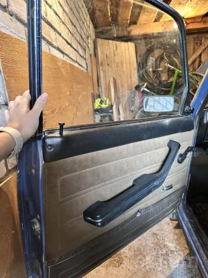 VAZ / Lada 2107 1988 Tukums, ar dzinēja tilpumu 1.60 L un nobraukumu 120 tūkst. km par 1950 €, foto 18 vietnē AUTOMOTO.COM.LV