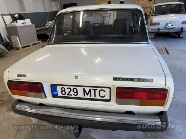 White VAZ / Lada 2107 1992 in Tallinn, with an engine capacity of 1.50 L and mileage of 137 thousand km for 3900 €, photo 4 on AUTOMOTO.COM.LV