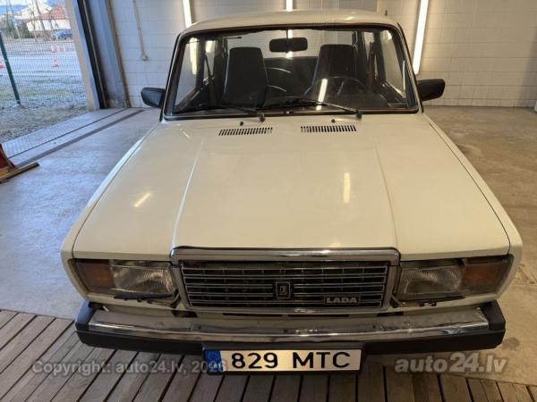 Белый ВАЗ 2107 1992 в Таллин, объемом двигателя 1.50 л и пробегом 137 тыс. км за 3900 €, фото 3 на AUTOMOTO.COM.LV