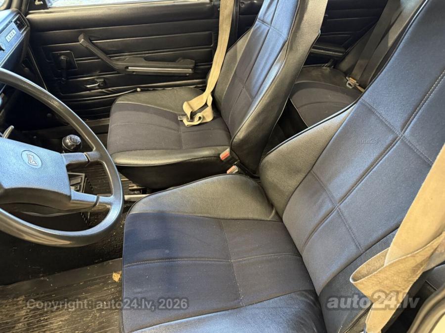 Balts VAZ / Lada 2107 1992 Tallina, ar dzinēja tilpumu 1.50 L un nobraukumu 137 tūkst. km par 3900 €, foto 7 vietnē AUTOMOTO.COM.LV