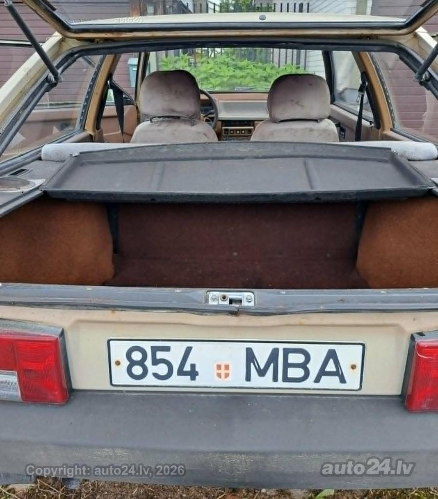 Beige VAZ / Lada 2108 1987 in Tallinn, with an engine capacity of 1.30 L and mileage of 100 thousand km for 500 €, photo 4 on AUTOMOTO.COM.LV