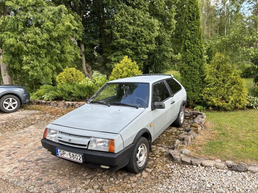 Grey VAZ / Lada 2108 1989 in Valmiera, with an engine capacity of 1.50 L and mileage of 36 thousand km for 1900 €, photo 1 on AUTOMOTO.COM.LV