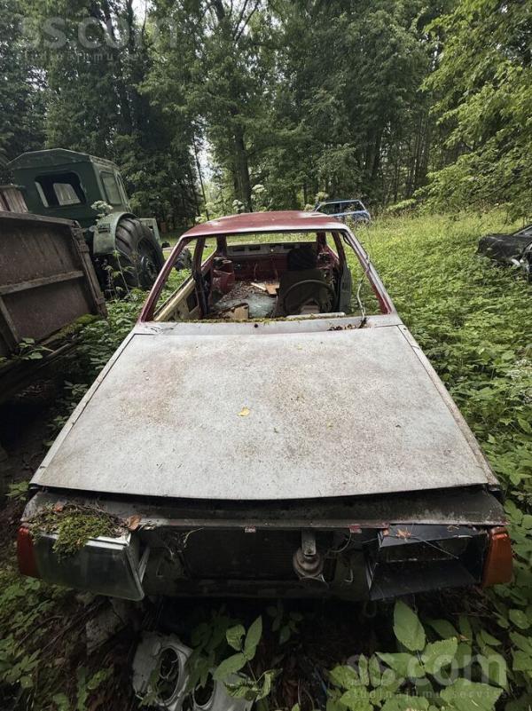 Красный ВАЗ 2108 1987 в Гулбене, объемом двигателя 1.30 л и пробегом 253 тыс. км за 150 €, фото 8 на AUTOMOTO.COM.LV