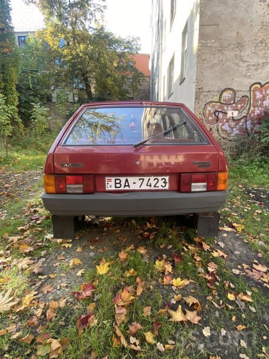 Sarkans VAZ / Lada 2109 1989 Rīga, ar dzinēja tilpumu 1.30 L un nobraukumu 85 tūkst. km par 2500 €, foto 3 vietnē AUTOMOTO.COM.LV