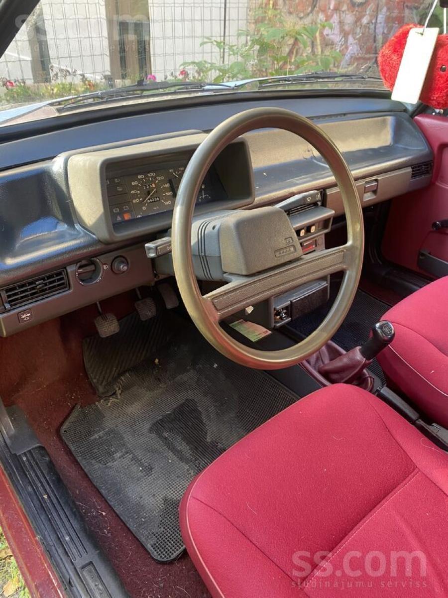Sarkans VAZ / Lada 2109 1989 Rīga, ar dzinēja tilpumu 1.30 L un nobraukumu 85 tūkst. km par 2500 €, foto 8 vietnē AUTOMOTO.COM.LV