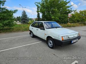 Белый ВАЗ 2109 1987 в Таллин, объемом двигателя 1.30 л и пробегом 34 тыс. км за 4990 €, фото 9 на AUTOMOTO.COM.LV