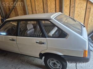 Balts VAZ / Lada 2109 1988 Preiļi, ar dzinēja tilpumu 1.00 L un nobraukumu 9 tūkst. km par 3000 €, foto 14 vietnē AUTOMOTO.COM.LV