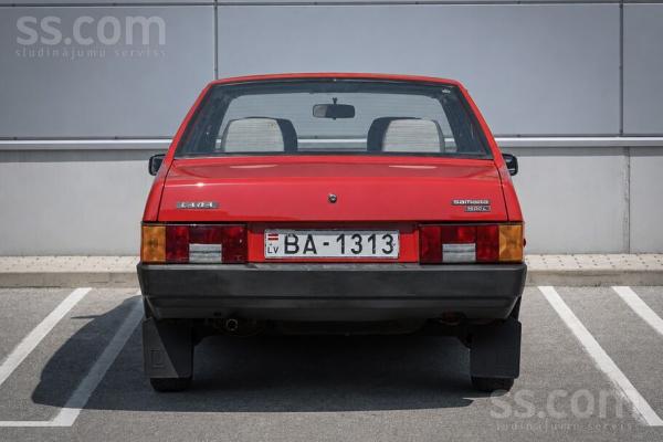 Красный ВАЗ 21099 1993 в Рига, объемом двигателя 1.40 л и пробегом 40 тыс. км за 10000 €, фото 5 на AUTOMOTO.COM.LV