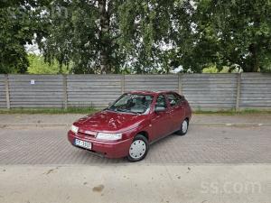 Sarkans VAZ / Lada 2112 2004 Jelgava, ar dzinēja tilpumu 1.50 L un nobraukumu 46 tūkst. km par 1550 €, foto 4 vietnē AUTOMOTO.COM.LV