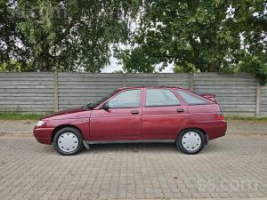 Sarkans VAZ / Lada 2112 2004 Jelgava, ar dzinēja tilpumu 1.50 L un nobraukumu 46 tūkst. km par 1550 €, foto 6 vietnē AUTOMOTO.COM.LV