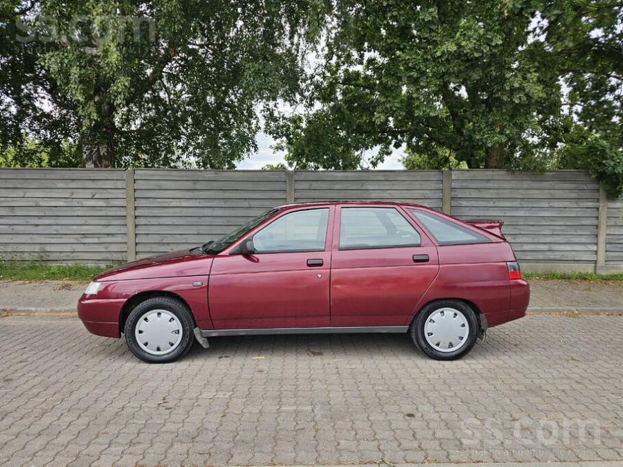 Sarkans VAZ / Lada 2112 2004 Jelgava, ar dzinēja tilpumu 1.50 L un nobraukumu 46 tūkst. km par 1550 €, foto 6 vietnē AUTOMOTO.COM.LV