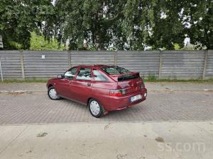Sarkans VAZ / Lada 2112 2004 Jelgava, ar dzinēja tilpumu 1.50 L un nobraukumu 46 tūkst. km par 1550 €, foto 8 vietnē AUTOMOTO.COM.LV