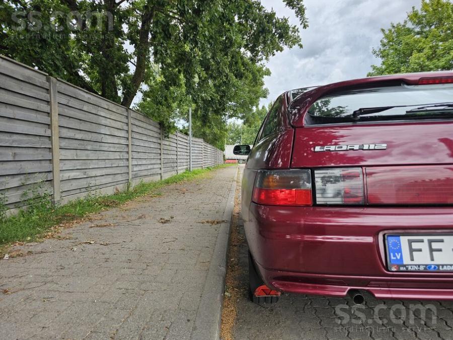 Sarkans VAZ / Lada 2112 2004 Jelgava, ar dzinēja tilpumu 1.50 L un nobraukumu 46 tūkst. km par 1550 €, foto 11 vietnē AUTOMOTO.COM.LV