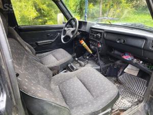 Melns VAZ / Lada 2121 Niva 2001 Rīga, ar dzinēja tilpumu 1.70 L un nobraukumu 179 tūkst. km par 2500 €, foto 6 vietnē AUTOMOTO.COM.LV