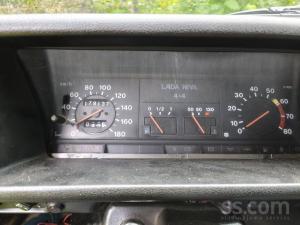Melns VAZ / Lada 2121 Niva 2001 Rīga, ar dzinēja tilpumu 1.70 L un nobraukumu 179 tūkst. km par 2500 €, foto 8 vietnē AUTOMOTO.COM.LV