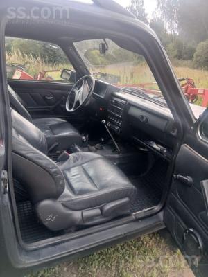 Black VAZ / Lada 2121 Niva 2002 in Rezekne, with an engine capacity of 1.70 L and mileage of 0 thousand km for 5500 €, photo 3 on AUTOMOTO.COM.LV