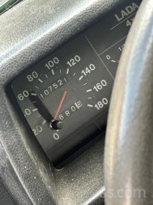 Melns VAZ / Lada 2121 Niva 2008 Cēsis, ar dzinēja tilpumu 1.70 L un nobraukumu 108 tūkst. km par 1990 €, foto 11 vietnē AUTOMOTO.COM.LV