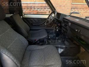 Melns VAZ / Lada 2121 Niva 2008 Cēsis, ar dzinēja tilpumu 1.70 L un nobraukumu 108 tūkst. km par 1990 €, foto 13 vietnē AUTOMOTO.COM.LV