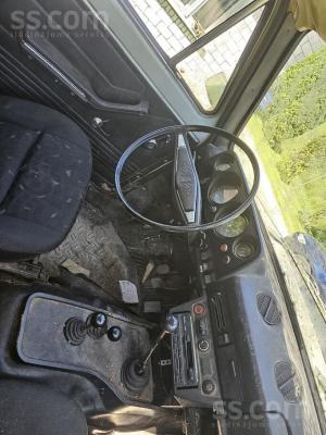 Zils VAZ / Lada 2121 Niva 1979 Alūksne, ar dzinēja tilpumu 1.70 L un nobraukumu 122 tūkst. km par 650 €, foto 7 vietnē AUTOMOTO.COM.LV