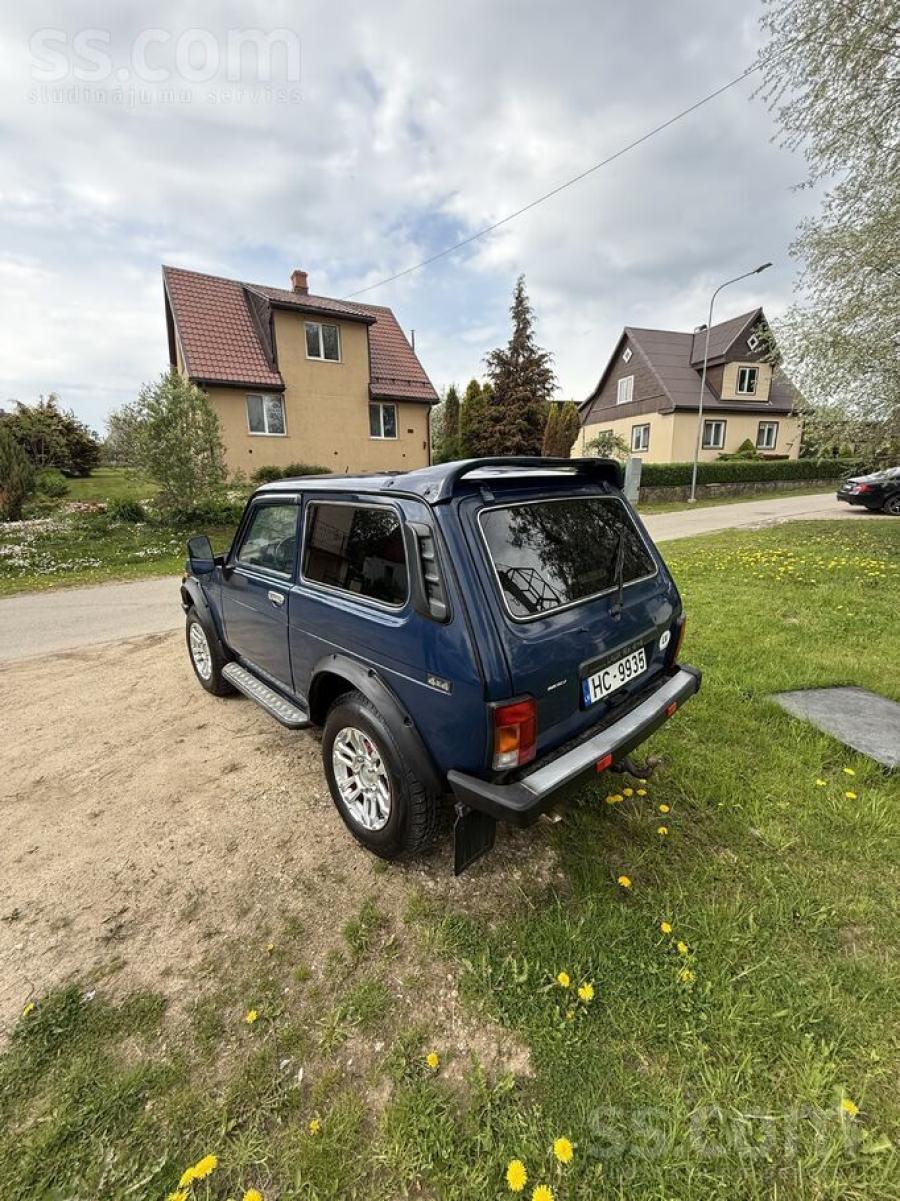 Zils VAZ / Lada 2121 Niva 2008 Preiļi, ar dzinēja tilpumu 1.70 L un nobraukumu 32 tūkst. km par 5000 €, foto 3 vietnē AUTOMOTO.COM.LV