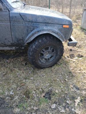 Zils VAZ / Lada 2121 Niva 2018 Jūrmala, ar dzinēja tilpumu 2.00 L un nobraukumu 76 tūkst. km par 6350 €, foto 6 vietnē AUTOMOTO.COM.LV