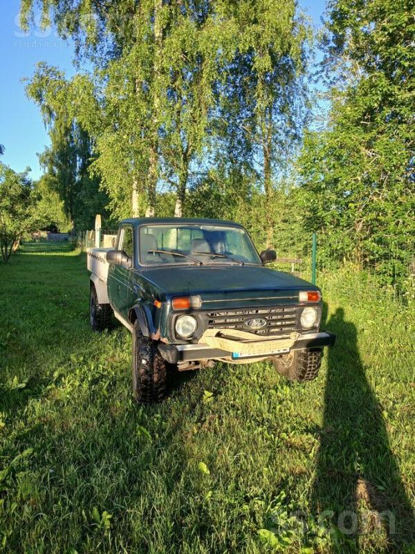Zils VAZ / Lada 2121 Niva 2018 Tukums, ar dzinēja tilpumu 1.70 L un nobraukumu 58 tūkst. km par 5350 €, foto 2 vietnē AUTOMOTO.COM.LV
