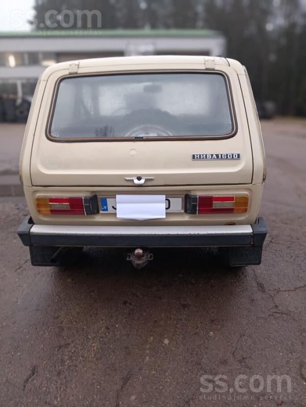 Brown VAZ / Lada 2121 Niva 1986 in Cesis, with an engine capacity of 1.60 L and mileage of 73 thousand km for 2500 €, photo 2 on AUTOMOTO.COM.LV