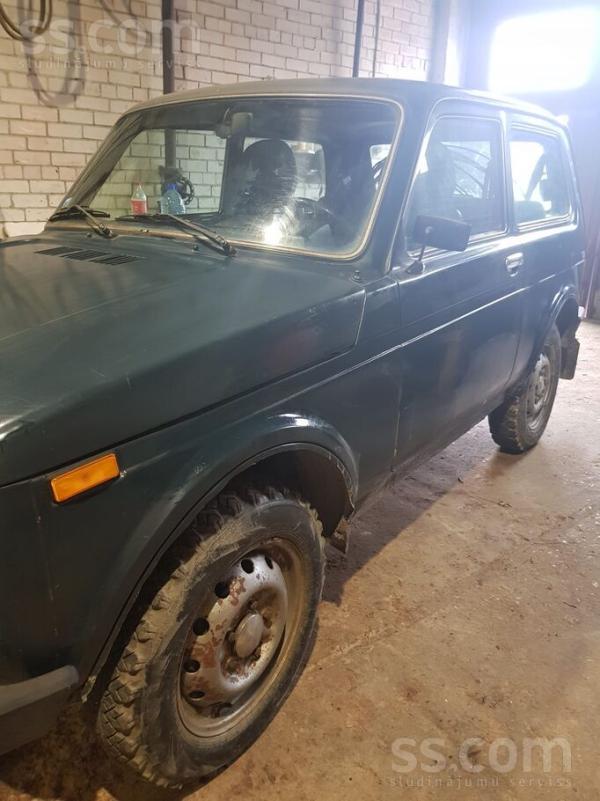 Zaļš VAZ / Lada 2121 Niva 2002 Rīga, ar dzinēja tilpumu 1.70 L un nobraukumu 0 tūkst. km par 1200 €, foto 2 vietnē AUTOMOTO.COM.LV