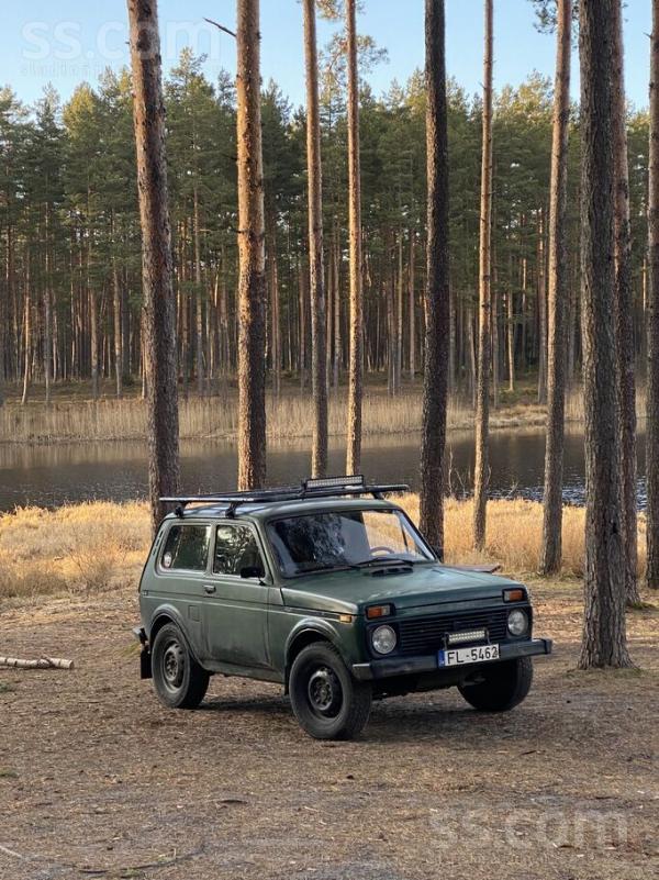 Zaļš VAZ / Lada 2121 Niva 2005 Rīga, ar dzinēja tilpumu 1.70 L un nobraukumu 145 tūkst. km par 2500 €, foto 2 vietnē AUTOMOTO.COM.LV