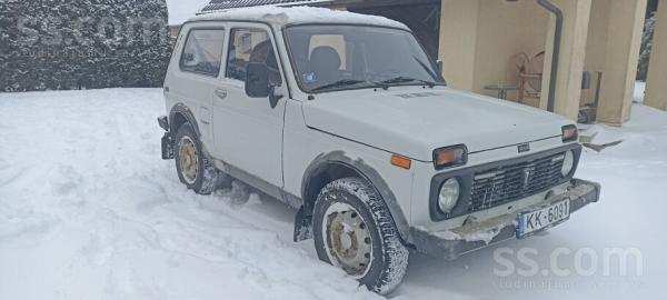Balts VAZ / Lada 2121 Niva 2002 Jelgava, ar dzinēja tilpumu 1.70 L un nobraukumu 9 tūkst. km par 1600 €, foto 2 vietnē AUTOMOTO.COM.LV