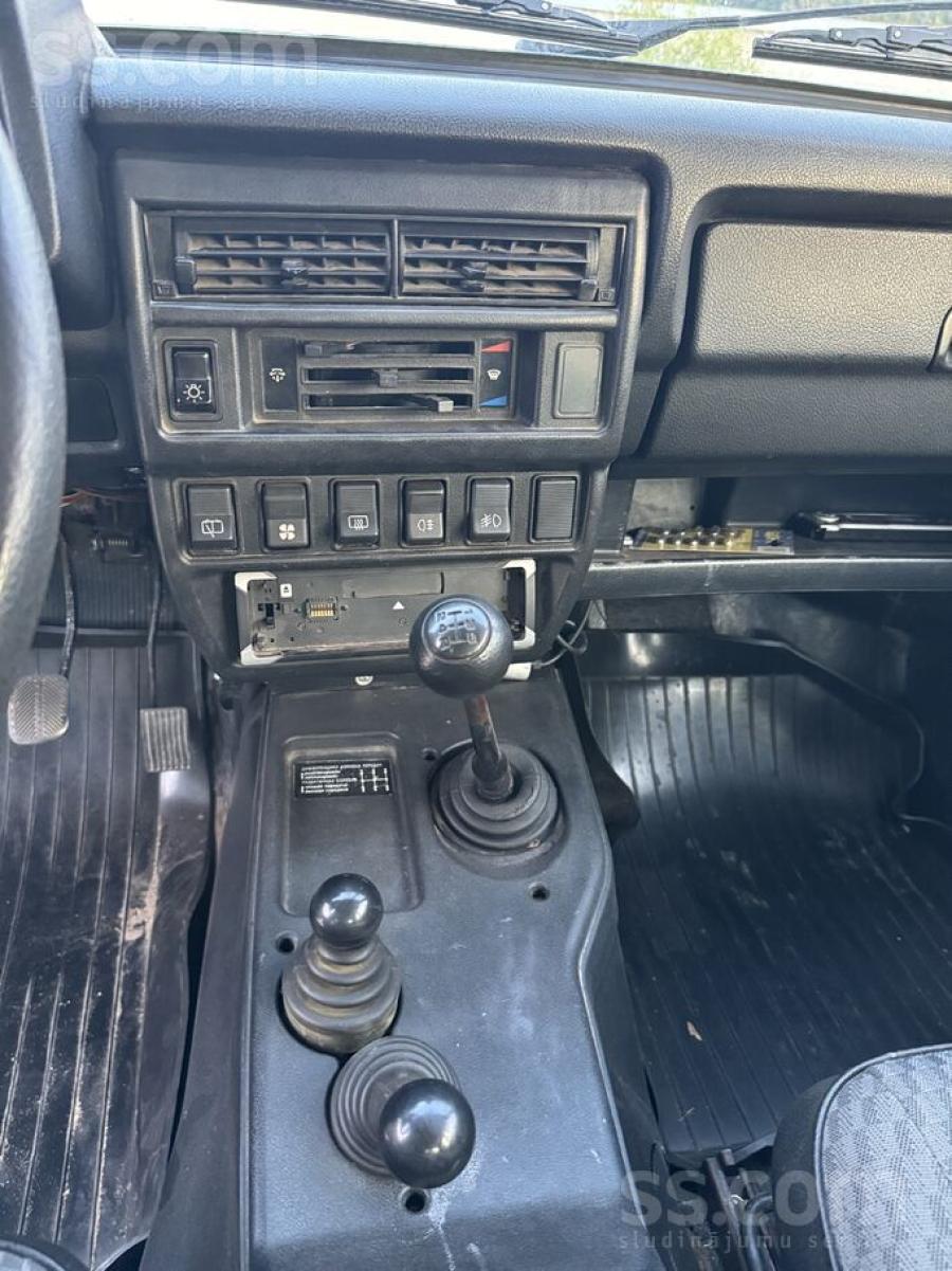 Balts VAZ / Lada 2121 Niva 2005 Rīga, ar dzinēja tilpumu 1.70 L un nobraukumu 88 tūkst. km par 1499 €, foto 11 vietnē AUTOMOTO.COM.LV