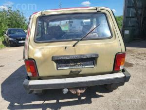 Зеленый ВАЗ 21213 Niva 1980 в Лиепая, объемом двигателя 2.50 л и пробегом 0 тыс. км за 950 €, фото 4 на AUTOMOTO.COM.LV