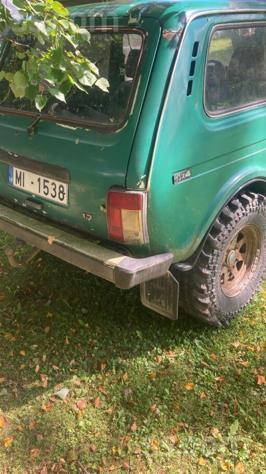 Зеленый ВАЗ 21213 Niva 1996 в Валка, объемом двигателя 1.70 л и пробегом 47 тыс. км за 900 €, фото 1 на AUTOMOTO.COM.LV