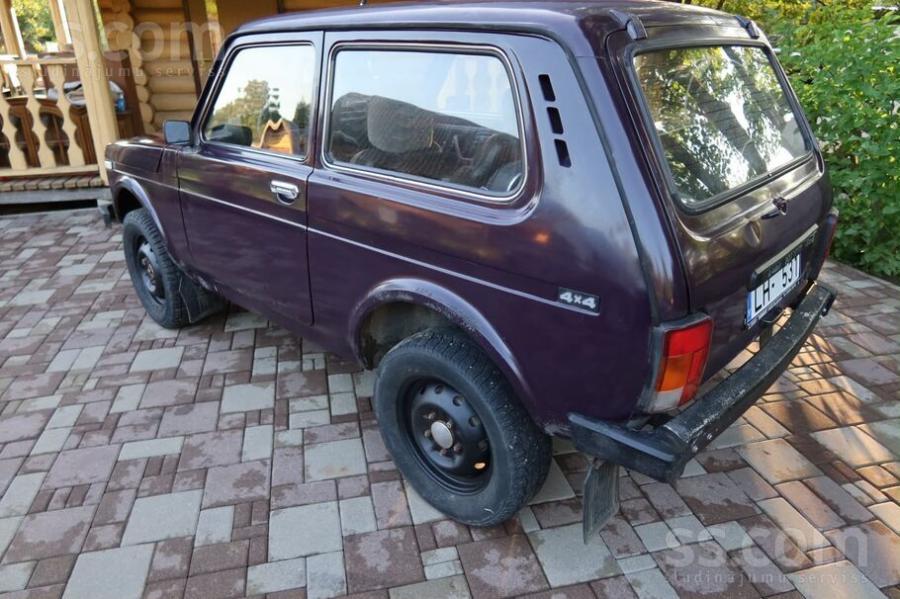 Красный ВАЗ 21213 Niva 1999 в Резекне, объемом двигателя 1.70 л и пробегом 13 тыс. км за 2200 €, фото 8 на AUTOMOTO.COM.LV