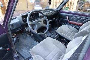 Красный ВАЗ 21213 Niva 1999 в Резекне, объемом двигателя 1.70 л и пробегом 13 тыс. км за 2200 €, фото 9 на AUTOMOTO.COM.LV