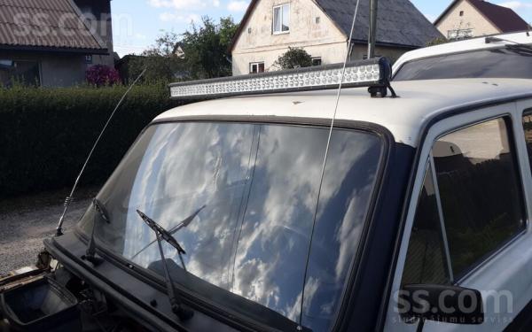 Balts VAZ / Lada 21213 Niva 1998 Valmiera, ar dzinēja tilpumu 1.60 L un nobraukumu 115 tūkst. km par 1550 €, foto 9 vietnē AUTOMOTO.COM.LV
