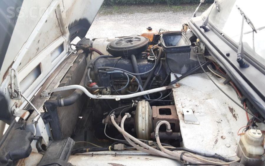 White VAZ / Lada 21213 Niva 1998 in Valmiera, with an engine capacity of 1.60 L and mileage of 115 thousand km for 1550 €, photo 10 on AUTOMOTO.COM.LV