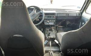 White VAZ / Lada 21213 Niva 1998 in Valmiera, with an engine capacity of 1.60 L and mileage of 115 thousand km for 1550 €, photo 12 on AUTOMOTO.COM.LV
