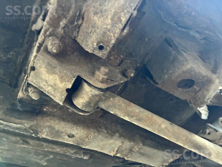 Белый ВАЗ 21213 Niva 2000 в Екабпилс, объемом двигателя 1.70 л и пробегом 190 тыс. км за 3500 €, фото 11 на AUTOMOTO.COM.LV