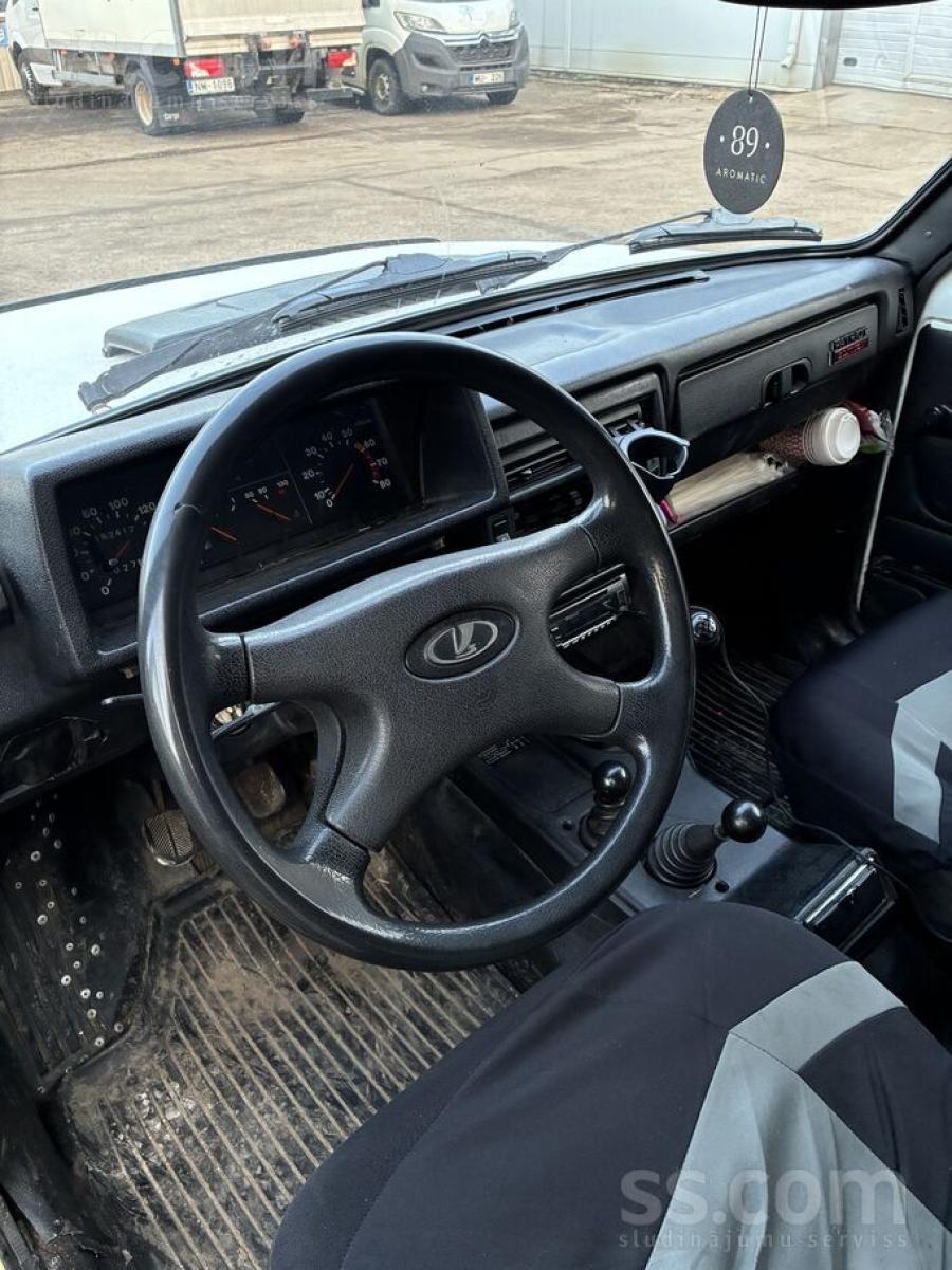 Белый ВАЗ 21213 Niva 2000 в Екабпилс, объемом двигателя 1.70 л и пробегом 190 тыс. км за 3500 €, фото 17 на AUTOMOTO.COM.LV