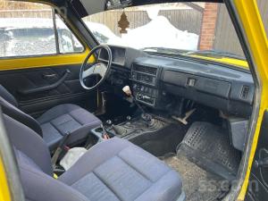 Dzeltens VAZ / Lada 21213 Niva 1995 Krāslava, ar dzinēja tilpumu 1.70 L un nobraukumu 222 tūkst. km par 3250 €, foto 17 vietnē AUTOMOTO.COM.LV