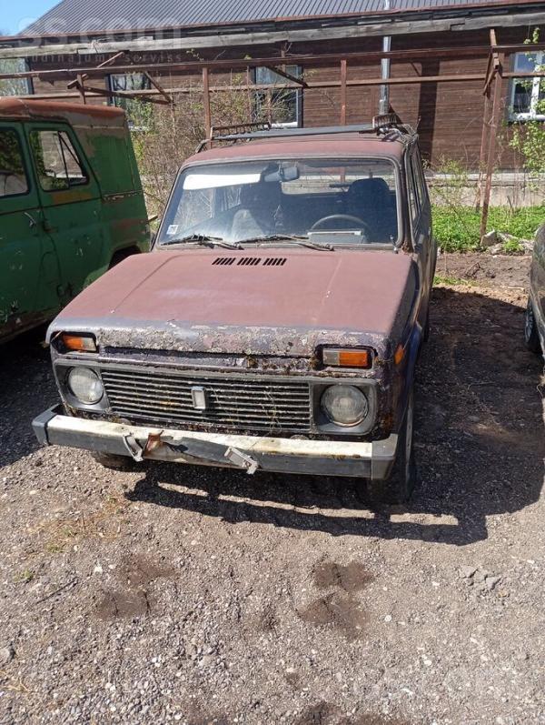 Violet VAZ / Lada 21214-/-4x4 1990 in Madona, with an engine capacity of 1.70 L and mileage of 10 thousand km for 600 €, photo 1 on AUTOMOTO.COM.LV