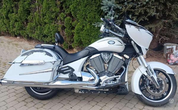 Victory Cross Country 2012 in Kaunas, with an engine capacity of 1.73 L and mileage of 35 thousand km for 4700 €, photo 3 on AUTOMOTO.COM.LV