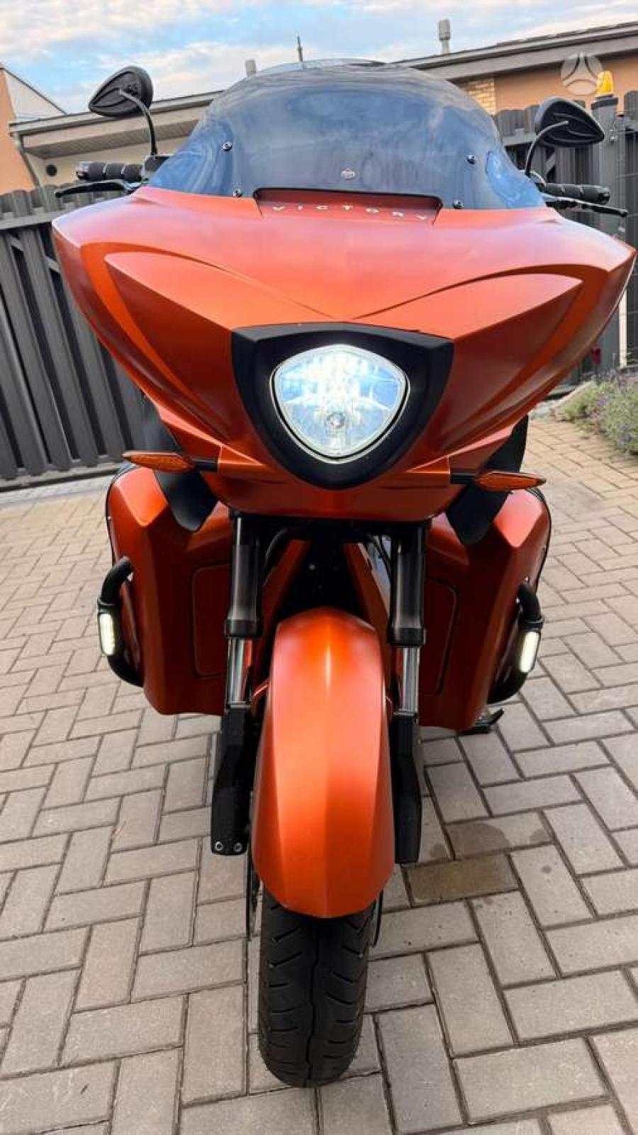 Oranžs Victory Cross Country 2013 Viļņa, ar dzinēja tilpumu 1.73 L un nobraukumu 72 tūkst. km par 9900 €, foto 5 vietnē AUTOMOTO.COM.LV