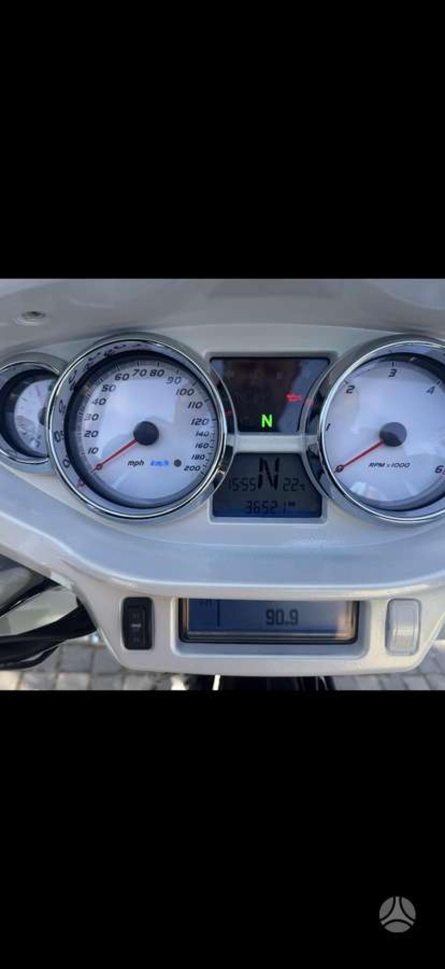 White Victory Cross Country 2016 in Kaunas, with an engine capacity of 1.73 L and mileage of 37 thousand km for 9999 €, photo 6 on AUTOMOTO.COM.LV